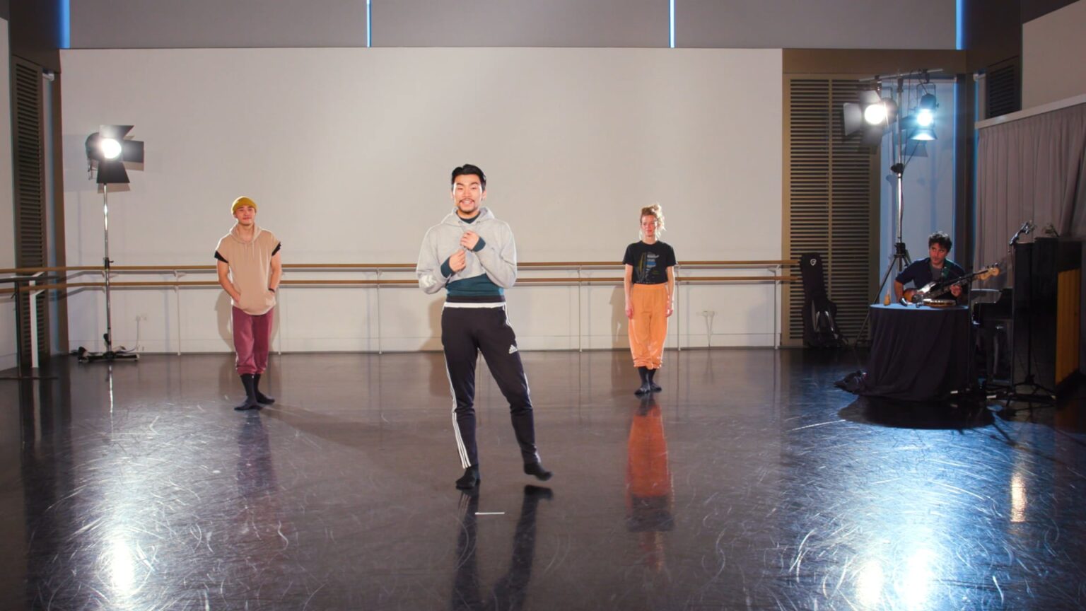 Beginners Contemporary: Imagery and Storytelling with Max - Rambert+